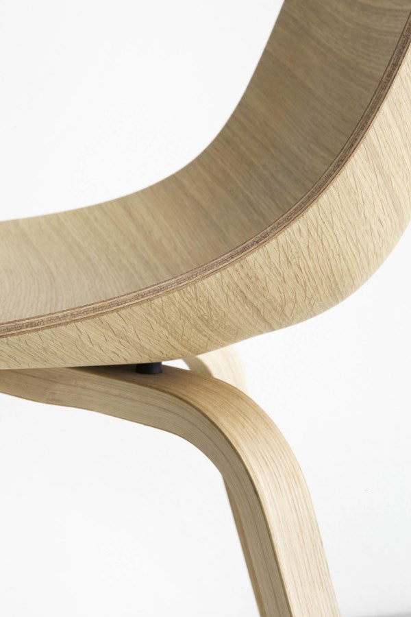 Miunn Stool / Sled Base – italydesign